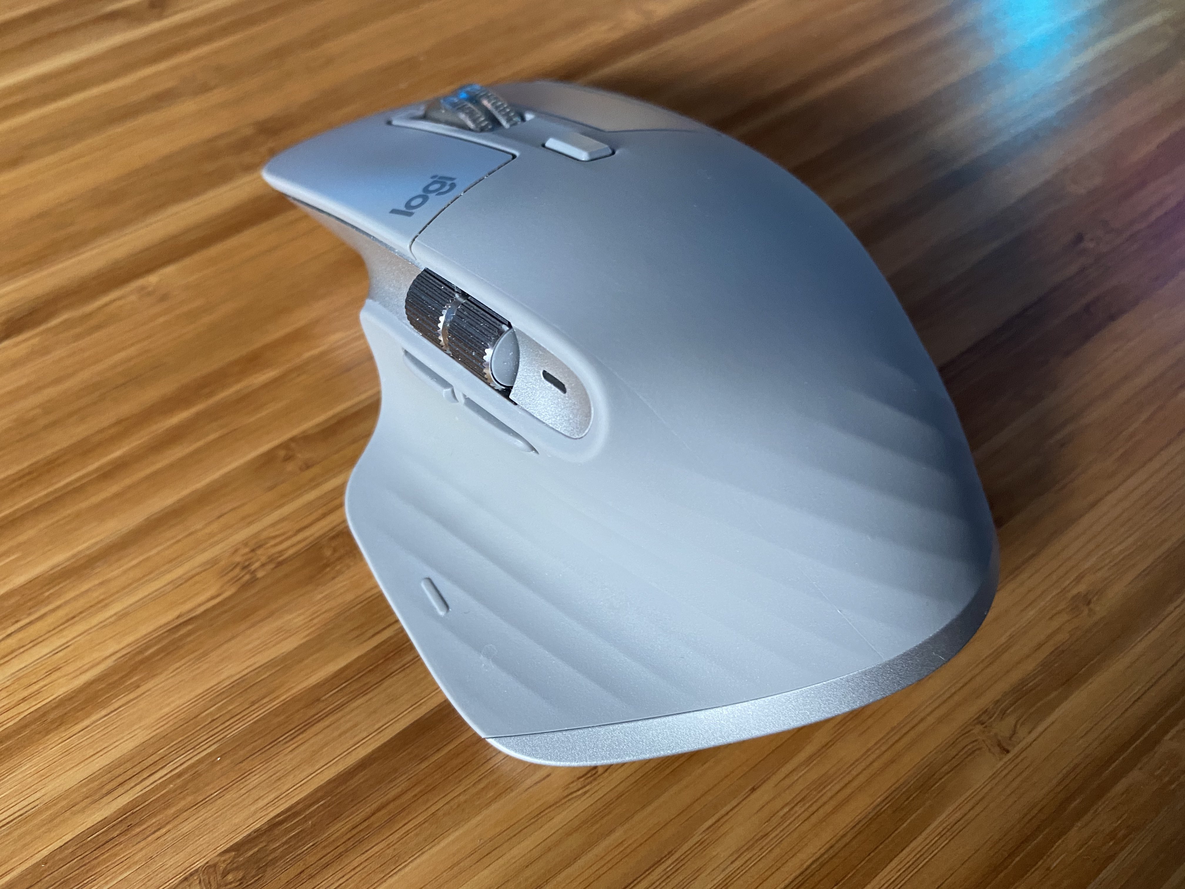 Logitech MX Master 3 Review: Make Your Workflow Efficient – The Tech ...