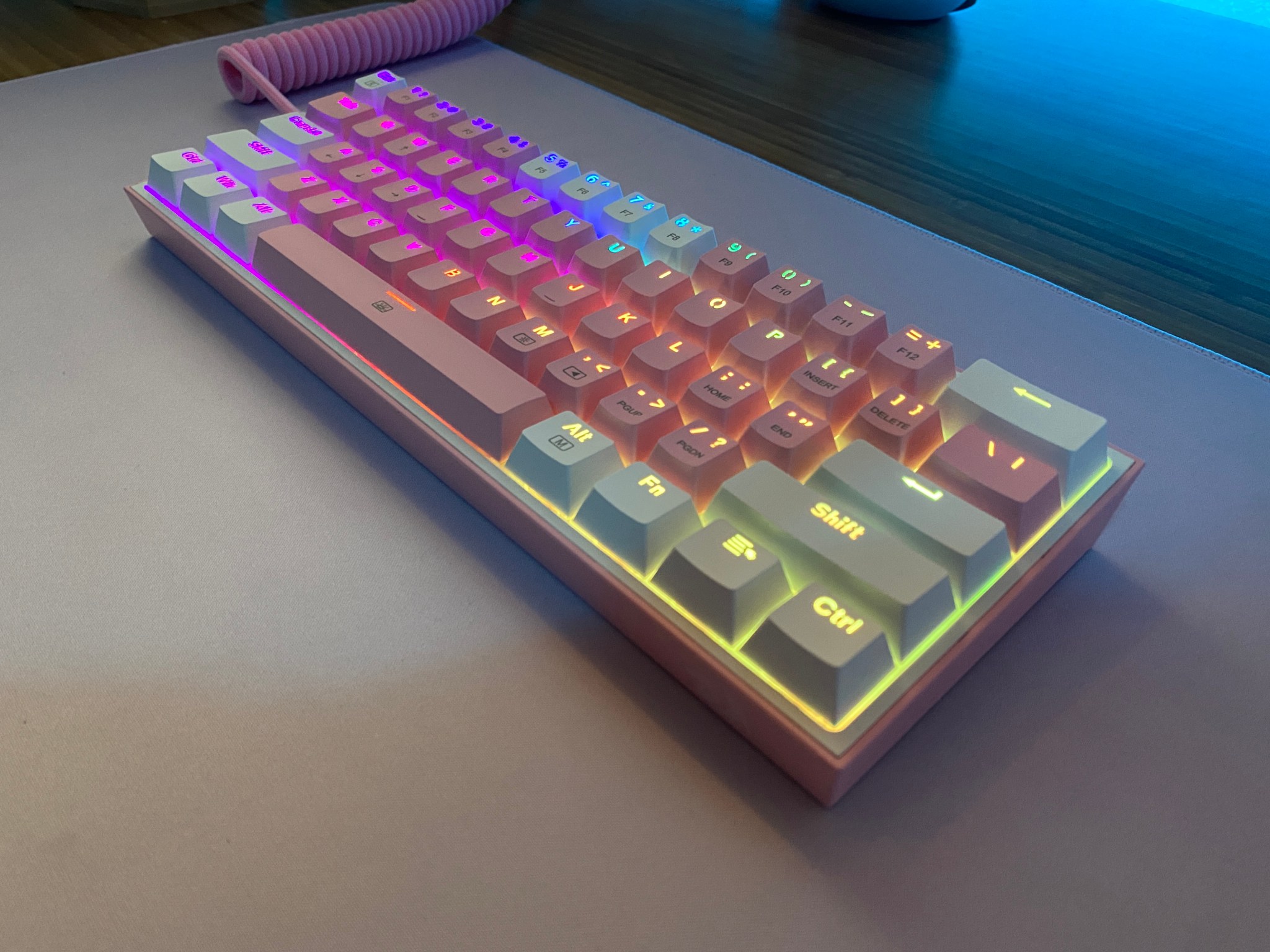 Redragon K617 Fizz Review: Your First Keyboard? – The Tech Frontier